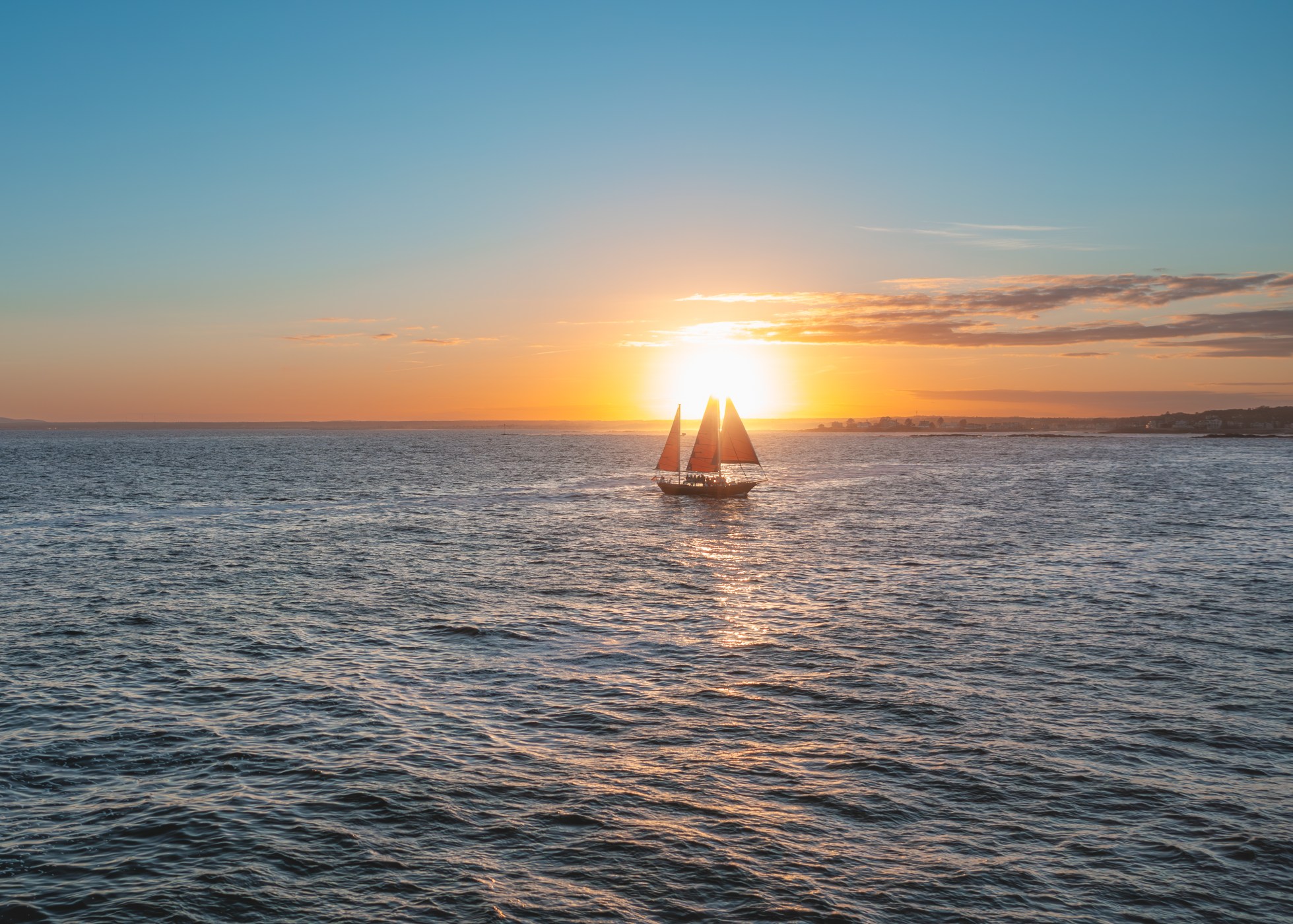 Join Evening Sunset Sails in Kennebunkport | Pineapple Ketch
